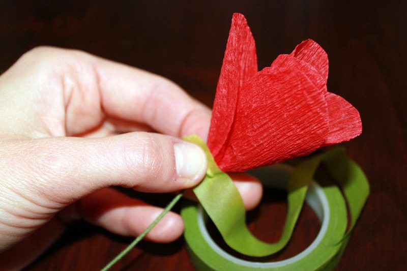 DIY Paper Poppies - The Sweetest Occasion