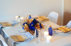 DIY Cobalt + Kraft Tabletop - The Sweetest Occasion