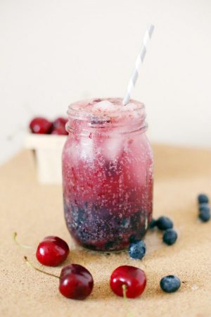 Summer Cocktails: Cherry Blueberry Smash - The Sweetest Occasion