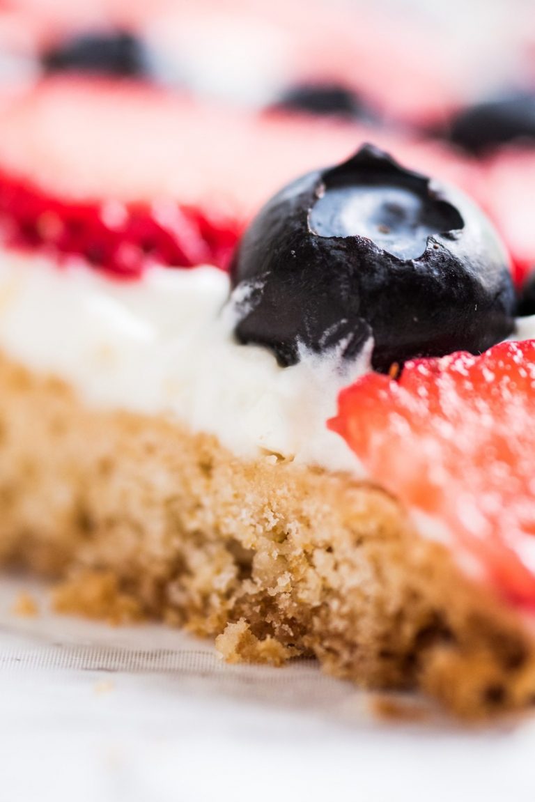 Americana Sugar Cookie Fruit Pizza - The Sweetest Occasion