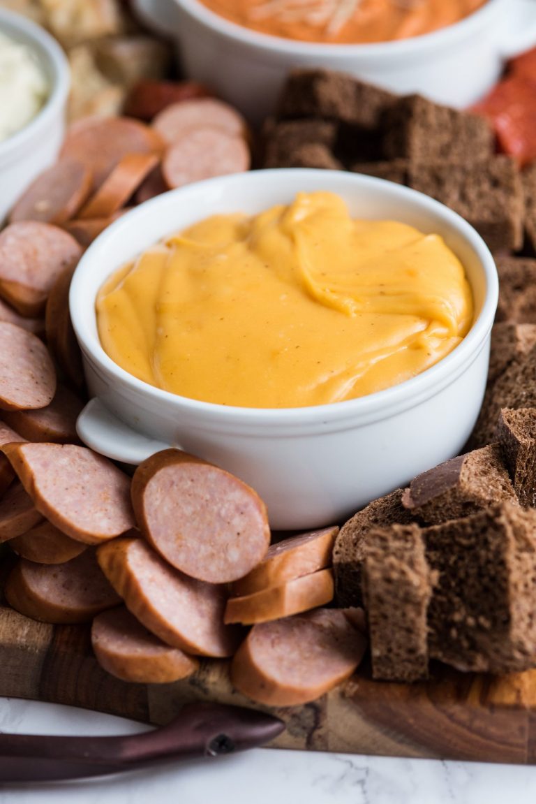 A Trio of Fondue Recipes for Your Next Cocktail Party - The Sweetest ...