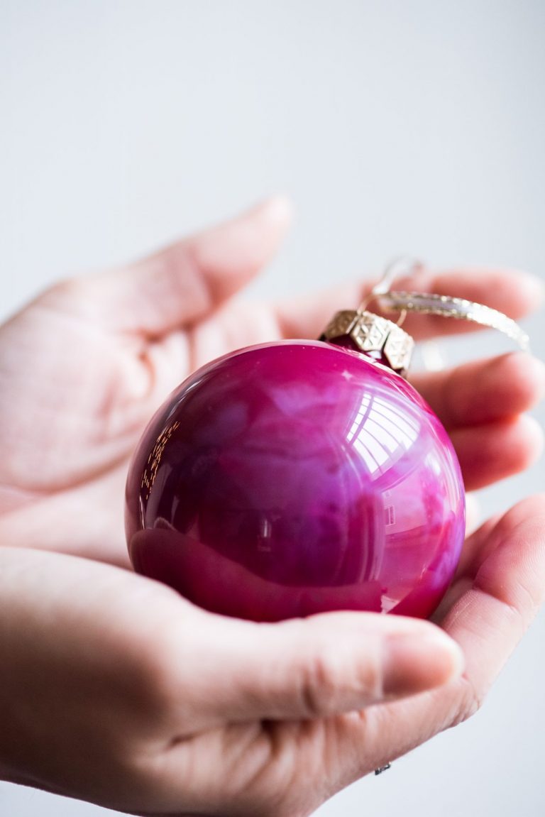 DIY Christmas Ornaments with Melted Crayons - The Sweetest Occasion